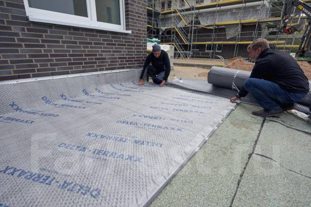 Профилированная дренажная мембрана с геотекстилем Delta-Terrax, под ...