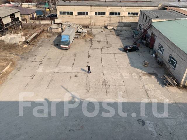 Стоянка большегрузной техники в Уссурийске