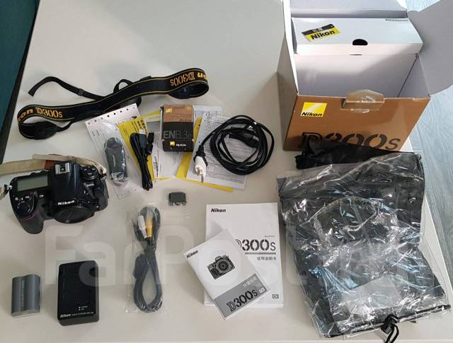 Фотоаппарат Nikon D300s, 10 - 14.9, без зума, б/у, в наличии. Цена: 15 000₽ во Владивостоке