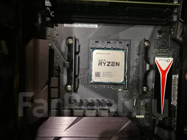 Продам процессор AMD Ryzen 5 1600 BOX, б/у, в наличии. Цена: 5 500₽ во ...