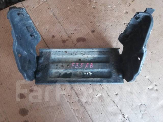 Подставка под аккумулятор Mitsubishi Canter FB51AB 4M40 Артикул 417 ...