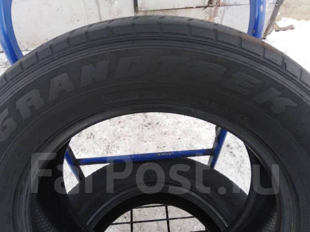 Dunlop Grandtrek ST30, 225/65R17, 17", 1 шт, 225 мм, 65 %, радиальный, летние, шипованные, 60 % ...