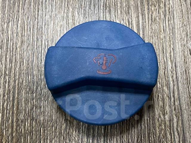 Крышка расширительного бачка Audi Q7 VWTouareg 1J0121321B 95510644720 ...