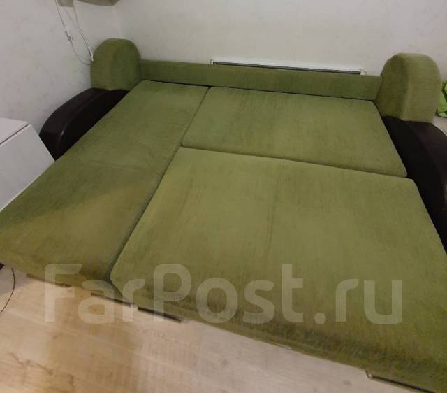 Диван угловой, выкатной, кожзам, зависимый пружинный блок, ящик для ...