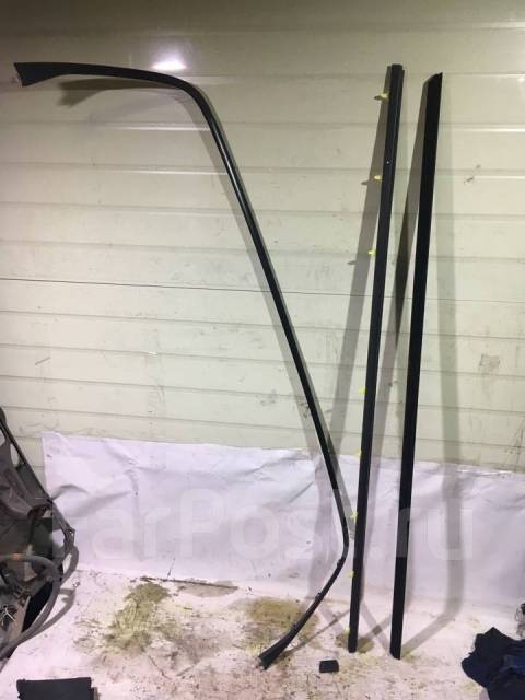 Молдинг стекла Toyota Tundra купить во Владивостоке по цене: 5 000 ...