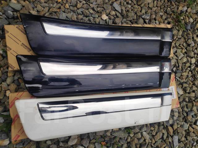 Молдинг правой двери Toyota LAND Cruiser 200 08- 75075-60130-C1 купить ...