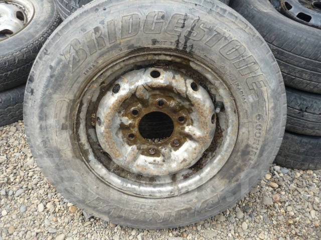 Колесо R15 LT Bridgestone - Колёса в Хабаровске
