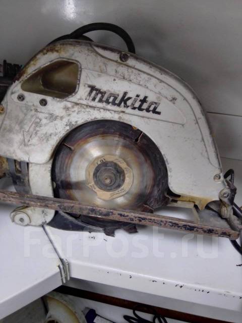 Циркулярка makita, б/у, в наличии. Цена: 3 399₽ в Хабаровске
