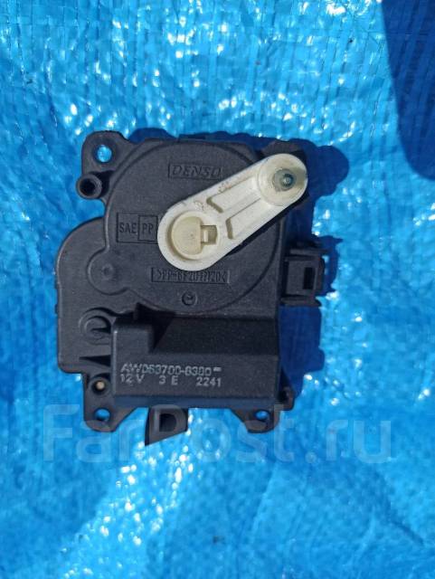 Сервопривод заслонки печки Toyota Tacoma 03г 2.7L купить во ...