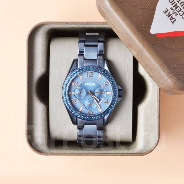 Часы женские Fossil Es4294 кварцевые оригинал Аксессуары и бижутерия во Владивостоке