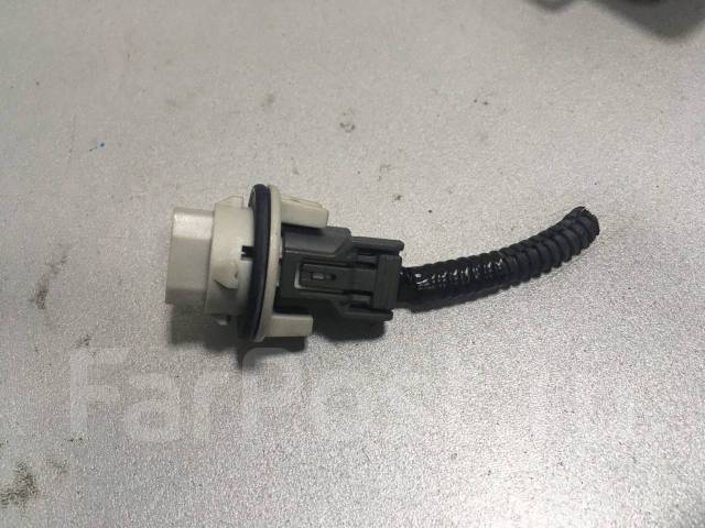 Патрон лампы Honda, с фишкой, 33303-SAA-003, №2220 купить в Улан-Удэ по ...