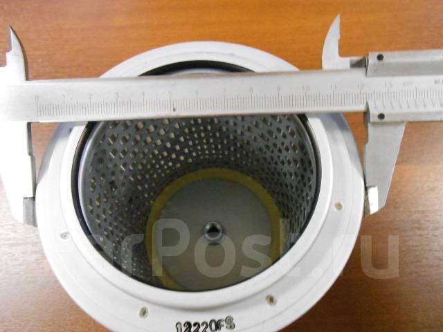 Фильтр гидравлический всасывающий 4648651; ZX200-3, ZX225-3, ZX330-3 ...