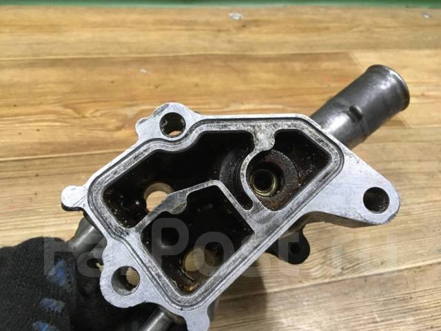 Корпус термостата Toyota AE110 5A купить в Уссурийске по цене: 500 ...