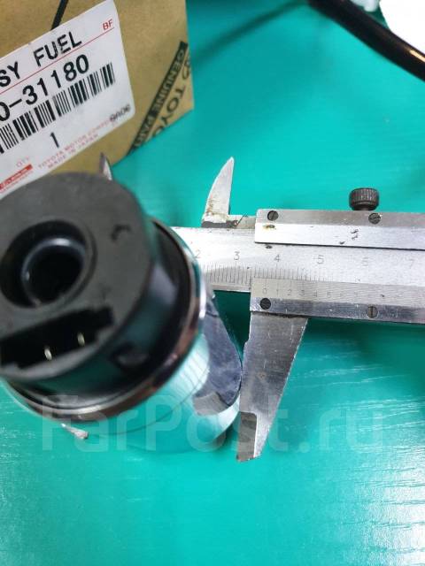 Топливный насос Toyota (бензонасос ) 2GRFE купить в Артеме по цене: 1 ...