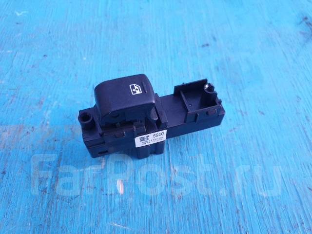 Кнопка стеклоподъемника пассажирская Subaru Forester SJ5 SJG купить в ...