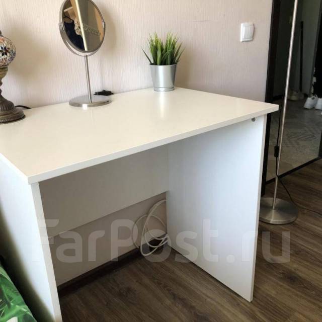 Стол для компьютера, белый Маррен из IKEA (ИКЕА) в наличии, новый. Цена ...