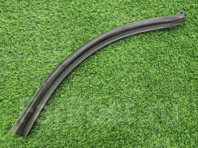 Уплотнительная резинка задней арки крыла Subaru Forester SJ5 SJ9 SJG ...