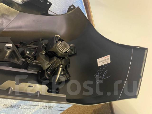Бампер передний в сборе Toyota Land Cruiser 200 купить в Москве по цене ...