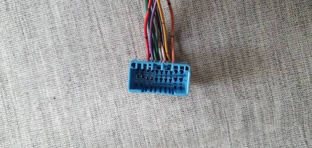 Адаптер переходник (фишка) магнитолы на Honda Suzuki Mazda Japan, б/у ...