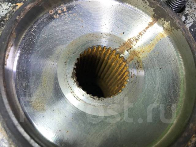 Ступица передняя правая в сборе Toyota Hilux Surf KZN185 107000km ...