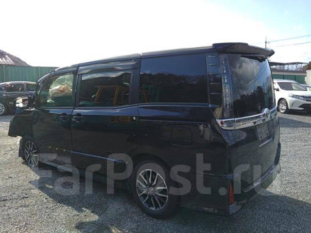 Toyota Voxy, 2014, ZRR80W, 3ZR во Владивостоке