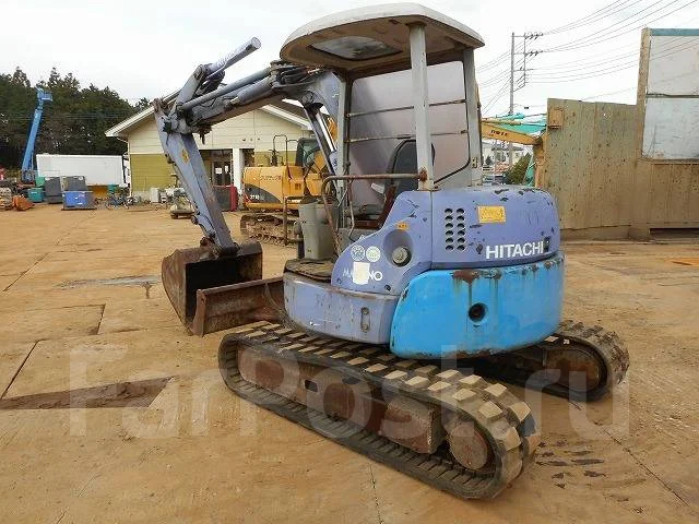 Экскаватор Hitachi EX55UR-3 в разбор во Владивостоке