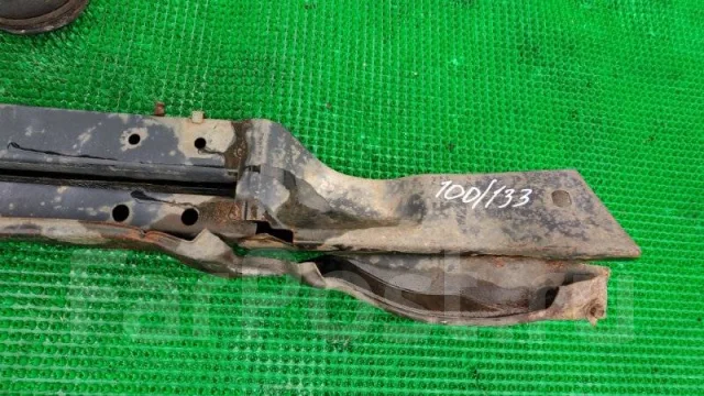 Жесткость бампера Toyota Land Cruiser 1998 5211060010 UZJ100 2UZFE ...