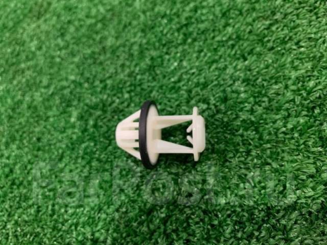 Клипса крепления накладки порога Mercedes-Benz E-Class A0009917298 W212 ...