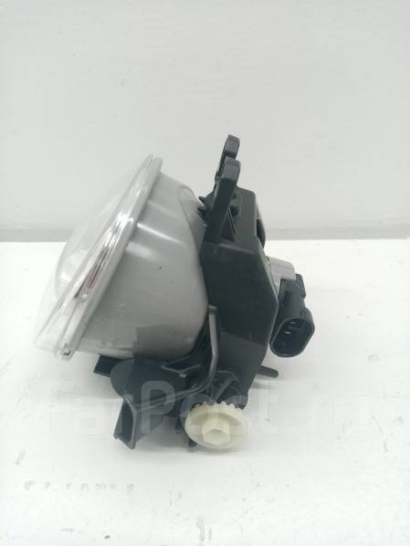 Левая противотуманная фара Toyota Land Cruiser Prado 4 (150 Series ...