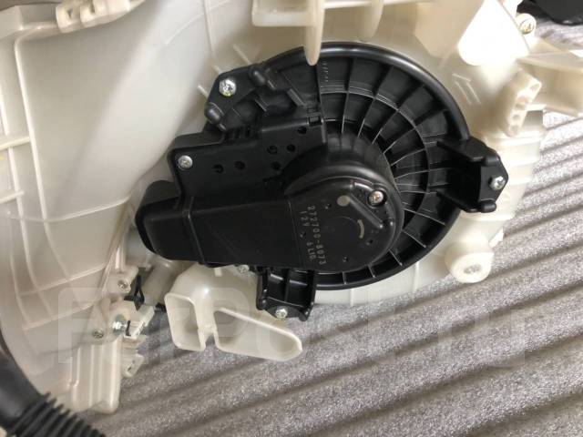 Моторчик печки Toyota Prius ZVW30 купить во Владивостоке по цене: 2 000 ...