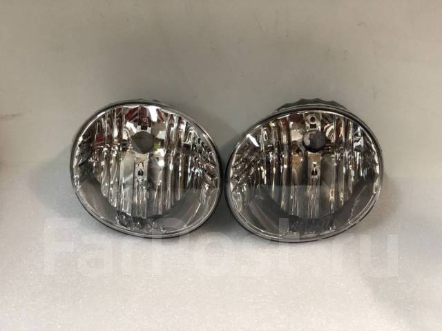 Фара противотуманная Toyota RAV4 /Porte / Windom/ Ipsum /ISIS /NOAH ...