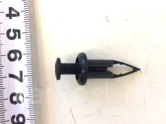 Клипса пластиковая Toyota [9046709093] купить во Владивостоке по цене ...