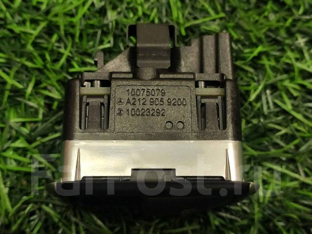 Кнопка закрытия крышки багажника Mercedes-Benz E-Class A2129059200 W212 ...