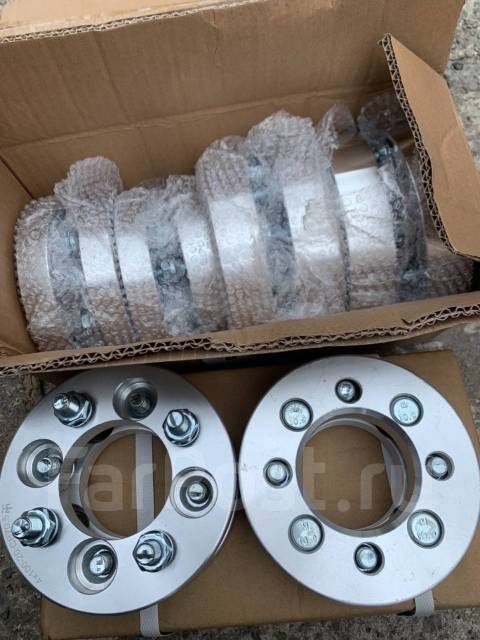 Проставки колесные в авто 5x100 2,5см. Бесплатная доставка, новый, в ...