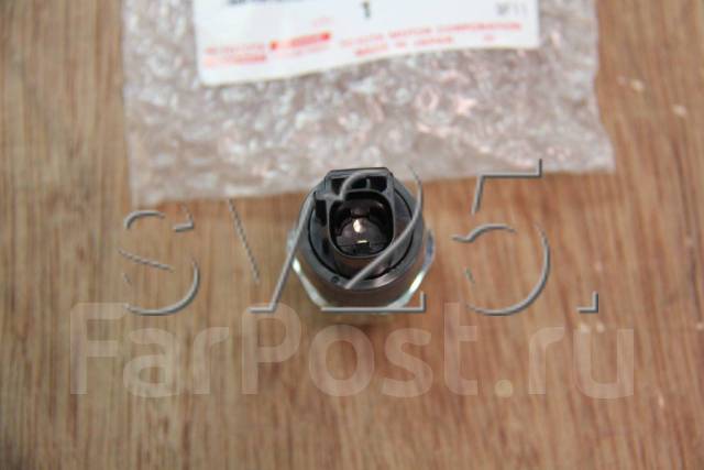 Датчик давления масла KDJ150 (83530-28010, 83530-60020, 83530-60010 ...