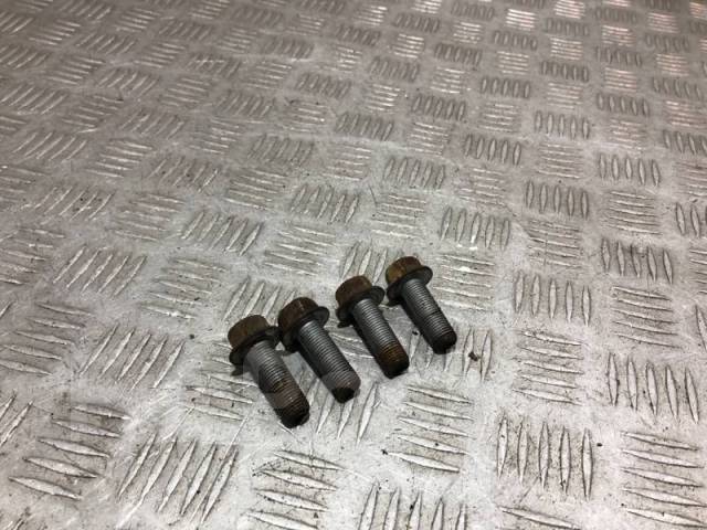 Болт подвески Nissan Qashqai 2008 081B42355M J10 MR20DE, передний ...