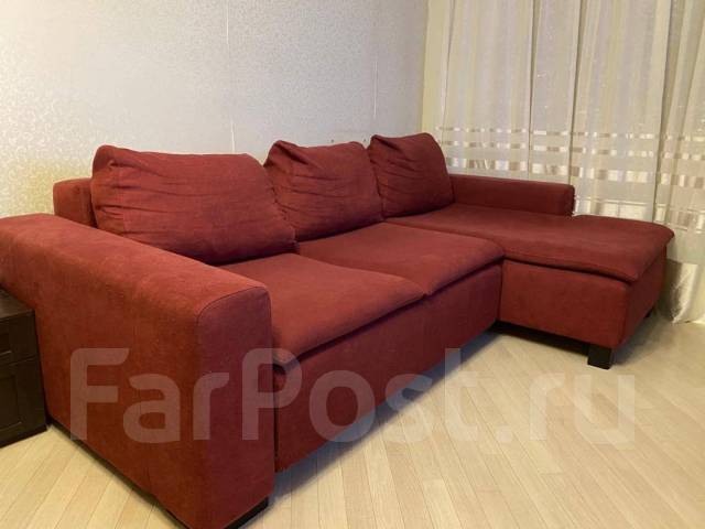 Угловой диван, б/у, в наличии. Цена: 12 000₽ во Владивостоке