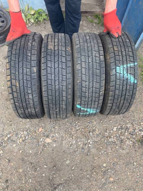 Dunlop, 195/70 R15, 15", 1 шт, 195 мм, 70 %, радиальный, всесезонные, 5 ...