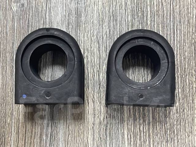 Втулка переднего стабилизатора (комплект) Mercedes GL/GLS A1663231465 ...