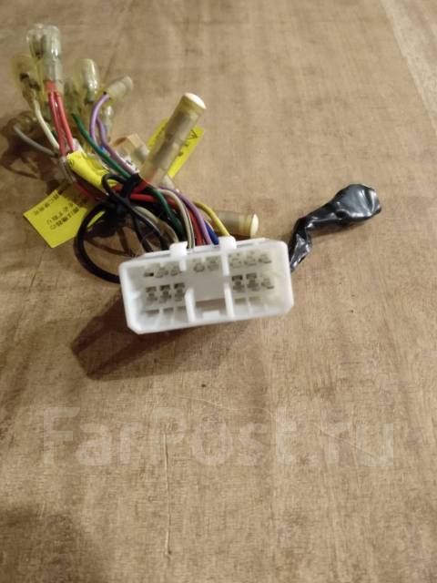 Фишка переходная для магнитолы Subaru - Аксессуары во Владивостоке