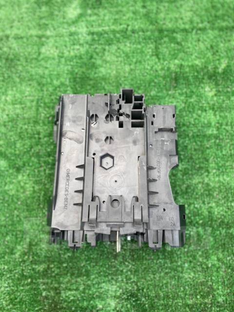 Блок силовых предохранителей Mercedes-Benz C-Class W204 [A2045403550 ...