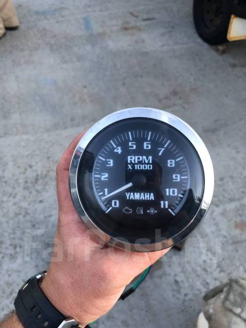 Продам тахометр ямаха - Запчасти и аксессуары во Владивостоке