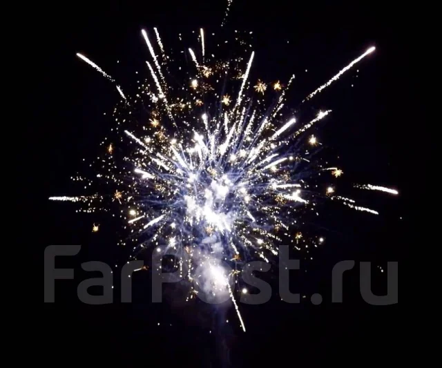 Салют Бой Курантов, 100 залпов, Видео! Доставка фейерверков - Цветы ...