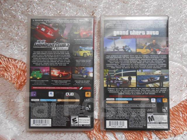 Диски игровые Sony PSP 2 штуки одним лотом, в наличии. Цена: 2 000₽ во ...