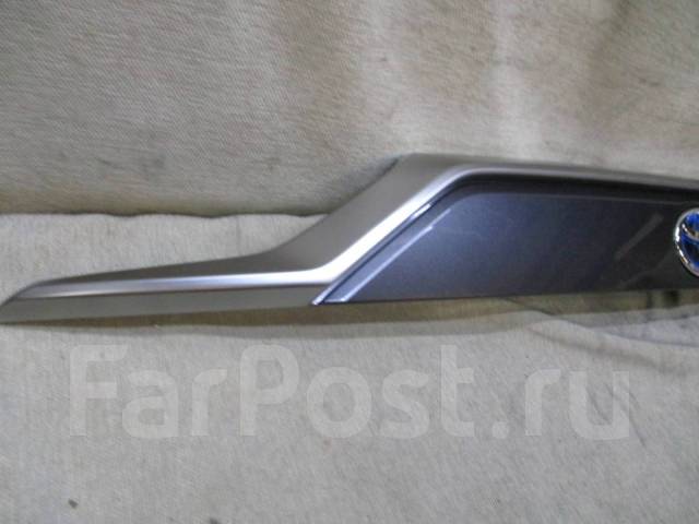 Накладка двери багажника Toyota RAV4 Оригинал Япония 76801-42240 купить ...