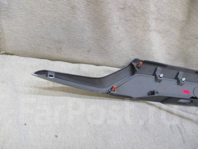 Накладка двери багажника Toyota RAV4 Оригинал Япония 76801-42240 купить ...