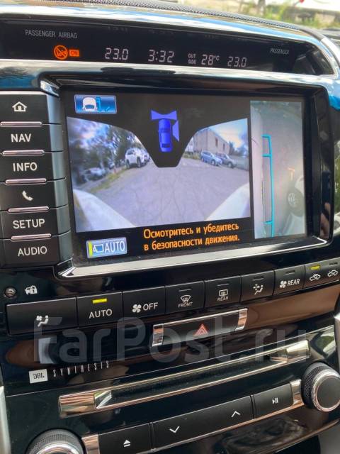 Камера переднего вида на Toyota Land cruiser 200, lx570, Prado 150 ...