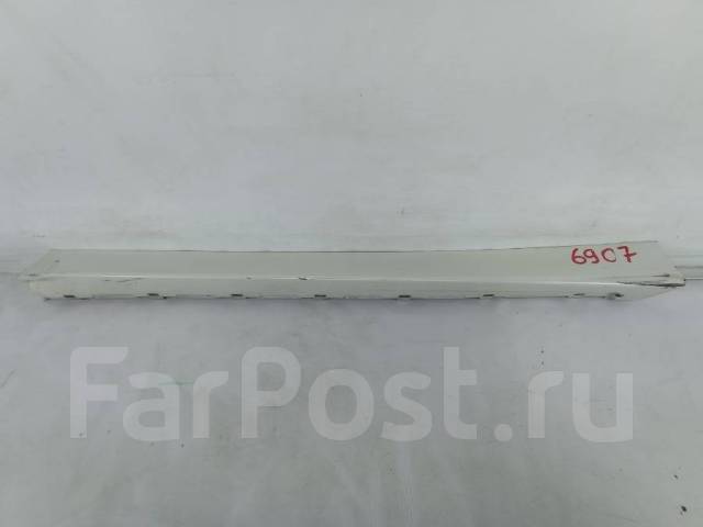 Накладка на дверь Toyota Alphard 7690658060 AGH30, задняя левая купить ...