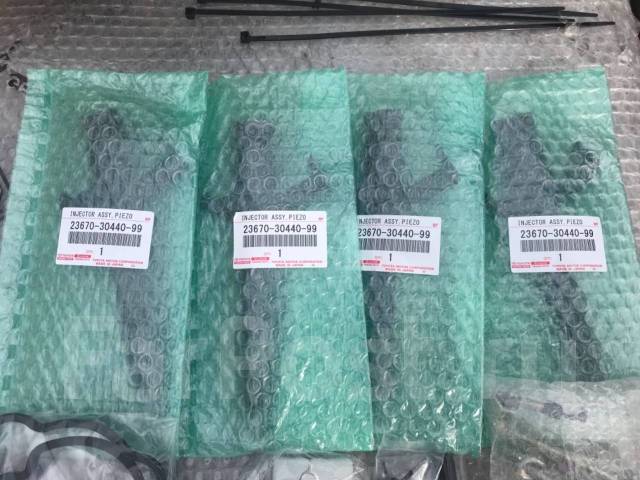 Форсунки + насос Toyota 1Kdftv, установочный комплект Новые! купить во ...