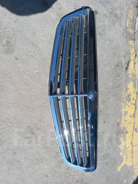 Решётка радиатора w204 купить во Владивостоке по цене: 5 000₽ — частное ...